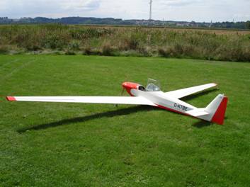 Thomas Bücheler mit Scheibe SF 33